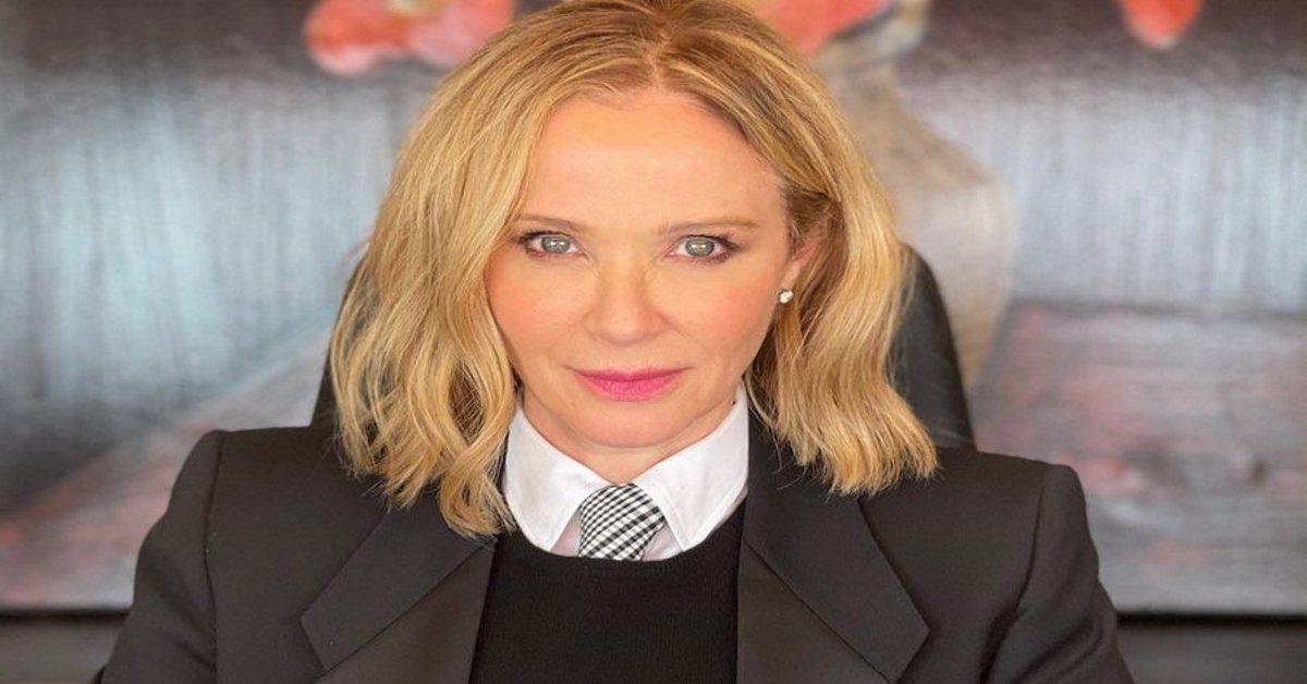 Lauren Holly Profile, Age, Weight, Family, Net Worth, Biography